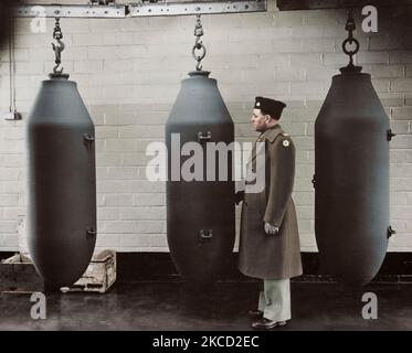 Shell Factory, World War I Stock Photo - Alamy