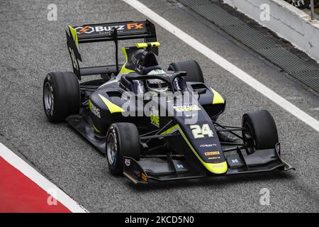 24 Kaylen Frederick from United States of America of Carlin Buzz Racing ...