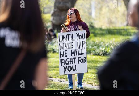 Protestors take to the streets across the capital for an Anti Lockdown ...