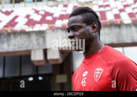 Mario Balotelli of AC Monza looks on during the Serie B match between ...