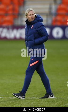 Rehanne Skinner manager of Tottenham Hotspur Women during Barclays FA ...