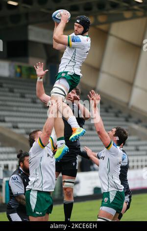 Matt Rogerson of London Irish in action during the European Rugby ...