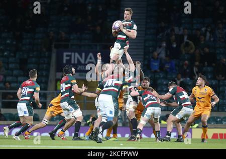 TWICKENHAM ENGLAND - MAY 21: Hanro Liebenberg of Leicester Tigers ...
