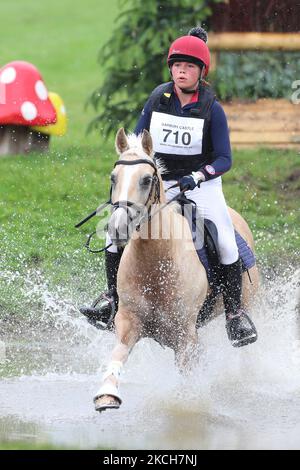 Sophie Jackson riding Fellowmen Socrates during the PT Section M Cross ...