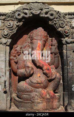 Stone Carvings of Lord Ganesha and Hanuman in the Siddhi ki Ghufa ...