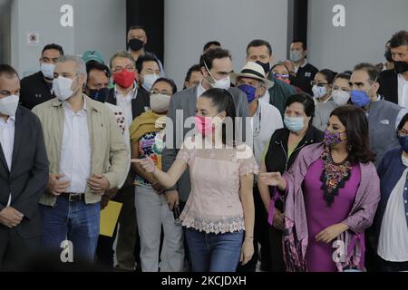 In the centre, Claudia Sheinbaum, head of the Mexico City Government ...