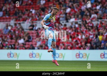 Daniel Bentley of Bristol City celebrates his sides goal during the Sky ...