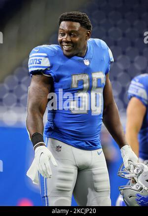 Detroit Lions running back Dedrick Mills (36) runs the ball during an ...
