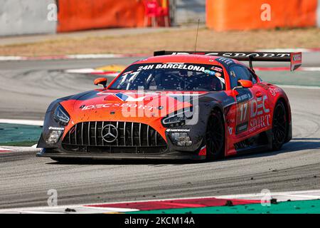 Drivers: Patrice Lafargue, Paul Lafargue, Paul-Loup Chatin and Nicolas Minassian of IDEC SPORT ...