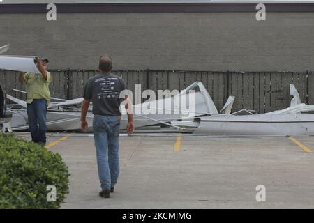 The Sonic on Seawall Blvd. sustained major damage at approximately 5am ...