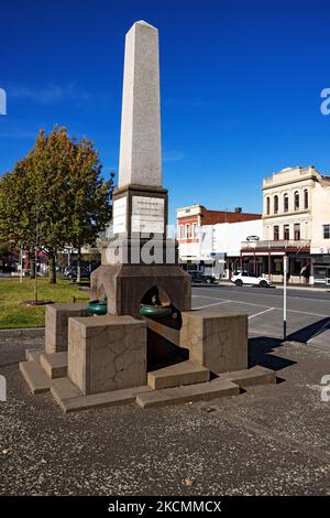 Ballarat Australia / The Eight Hour Day Monument in honor of James ...