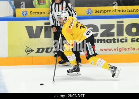 Jeffrey Dustin SC Berna HC Lugano Vs. SC Berna National League season ...