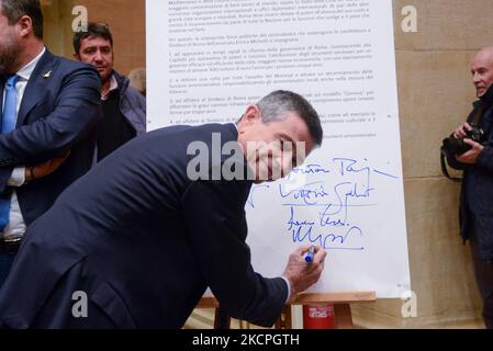 Maurizio Lupi signs the pact for Rome Stock Photo - Alamy