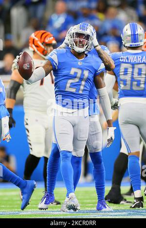 Detroit Lions safety Tracy Walker III (21) reacts to a play during an ...