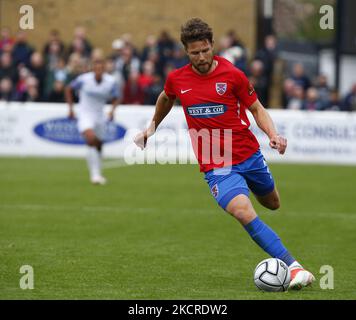 Dagenham & Redbridge's Callum Reynolds during Vanarama National League ...