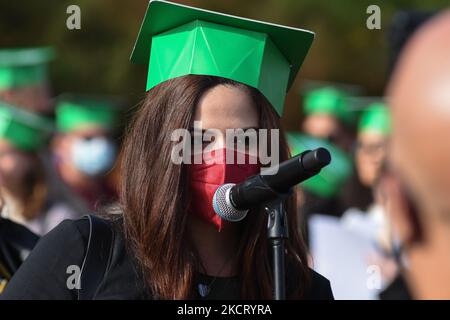The new graduates of the autumn session paraded at the Foro Italico in ...