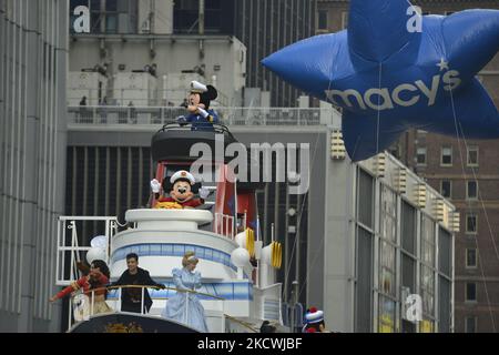 The Disney Cruise Line float during the 95th Macy's Thanksgiving Day ...