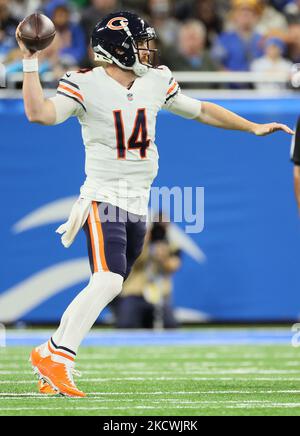 Chicago Bears quarterback Andy Dalton (14) looks to pass the ball ...