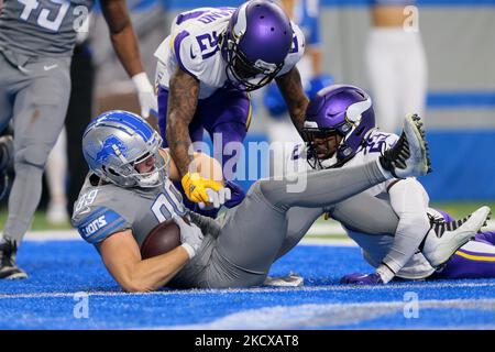 Detroit Lions tight end Brock Wright (89) is tackled by Carolina ...