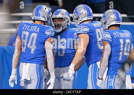 Detroit Lions fullback Jason Cabinda (45) tries to make a tackle on ...