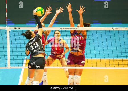 Arena di Monza, Monza, Italy, December 21, 2021, Elena BECHEVA (LP Salo ...