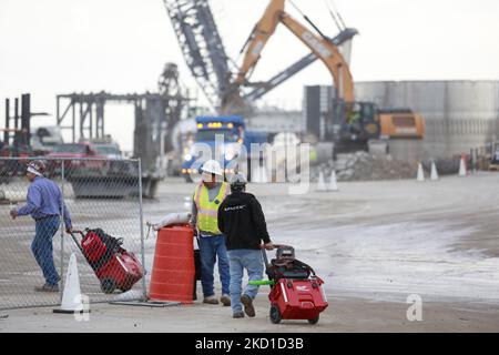 Work continues at SpaceX's South Texas campus on January 27th, 2022 ...