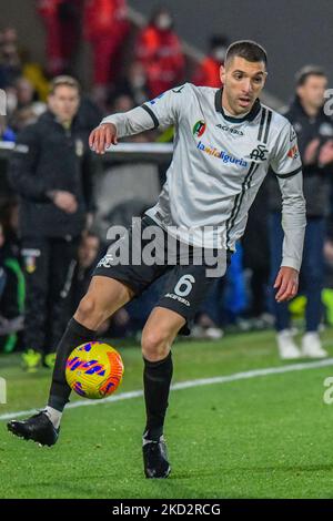 Mehdi Bourabia of Spezia Calcio in action during the Serie A 2022/23 ...