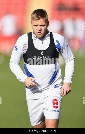 Nicky Featherstone of Hartlepool United warms up ahead of the Sky Bet ...