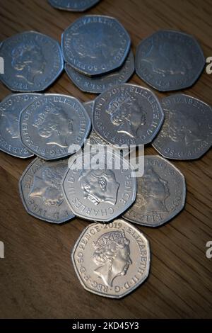 Collection of Fifty pence pieces, including the new Fifty pence piece ...