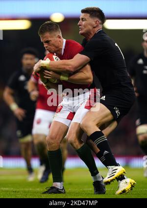 New Zealand's Jordie Barrett is tackled by Australia's Rob Valetini ...