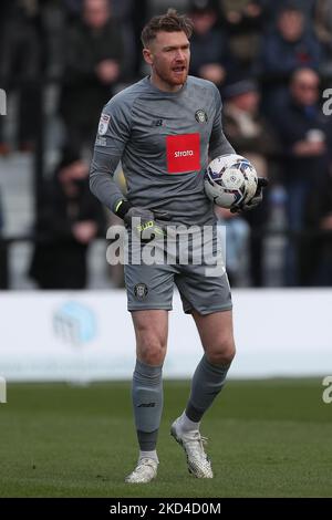 Mark Oxley of Harrogate Town during the Sky Bet League 2 match between ...