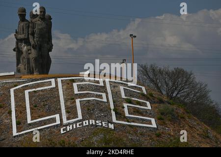 Statue To The Workers At The Chicoasen Dam, Sumidero Canyon, Chiapas ...