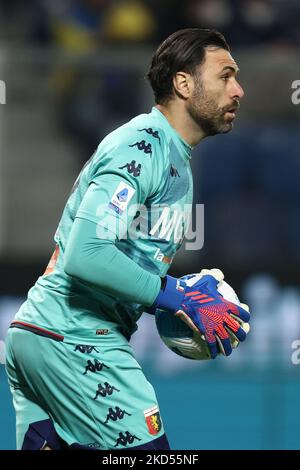 Salvatore Sirigu of Genoa CFC in action during the Serie A 2021/22 ...
