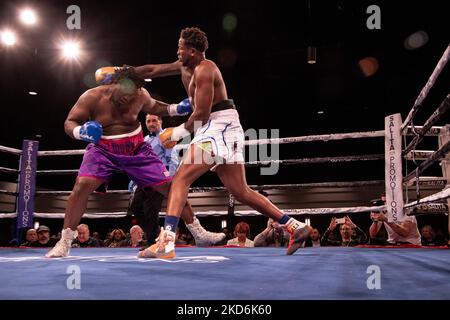 Current WBC USNBC Silver Heavyweight Champion Brandon Moore (11-0, 7KOs ...