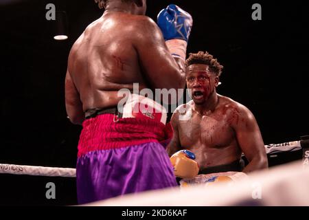 Current WBC USNBC Silver Heavyweight Champion Brandon Moore (11-0, 7KOs ...