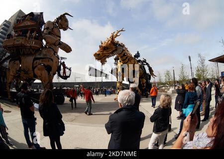 People look at the rehearsal. A robot, a mare-dragon called Long-Ma ...