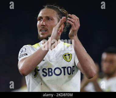 : Luke Ayling of Leeds United afterg Premier League between Crystal ...