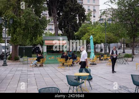 Syntagma Square was closed due to the shooting of the new short film ...