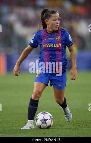 Claudia Pina of FC Barcelona in action during the Spanish Women league ...