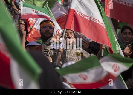 An Iranian schoolboy wearing an Islamic Revolutionary Guard Corps (IRGC ...