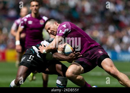 Alex Davis of England in action during the HSBC World Sevens match ...