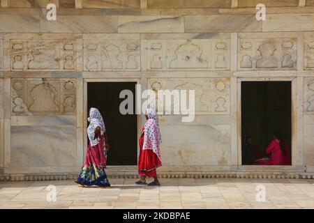 Akbari Mahal, Agra Fort, Agra, Uttar Pradesh, North India Stock Photo ...