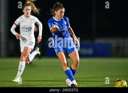 Luna Vanzeir (30) of Genk pictured during a female soccer game between ...