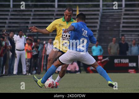 Kolkata, India. 05th Nov, 2022. Brazil legend Cafu (Yellow Jersey) in a ...