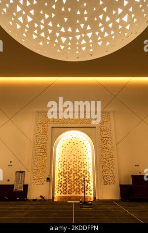 Mosque of the Late Mohamed Abdulkhaliq Gargash in UAE designed by female architect, Sumaya ...
