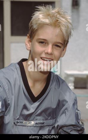 Laguna Beach CA Apr 1999: Aaron Carter private shoot at home in 1999 ...