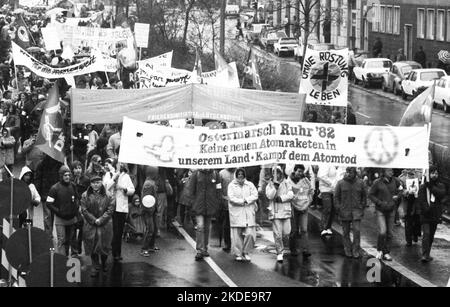 The traditional Easter March Ruhr 1982, Germany Stock Photo - Alamy