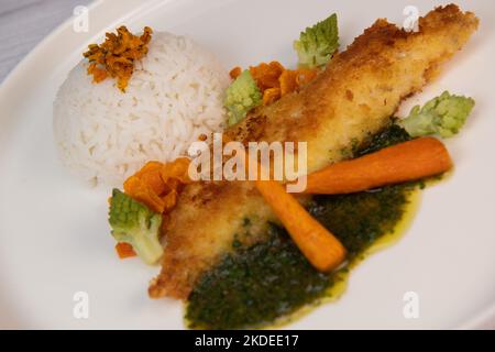 Recipe for Hake fillet breaded with panko, rice, carrot chips and ...