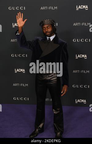 Dev Hynes arrives at the 2022 LACMA Art + Film Gala held at LACMA in ...