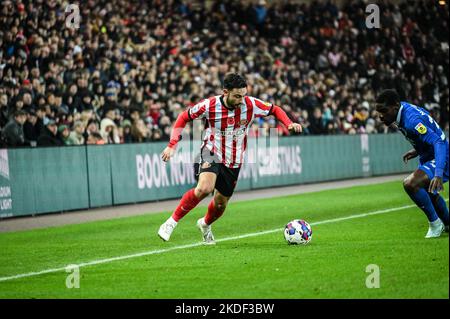 Sunderland AFC forward Patrick Roberts in action action against ...